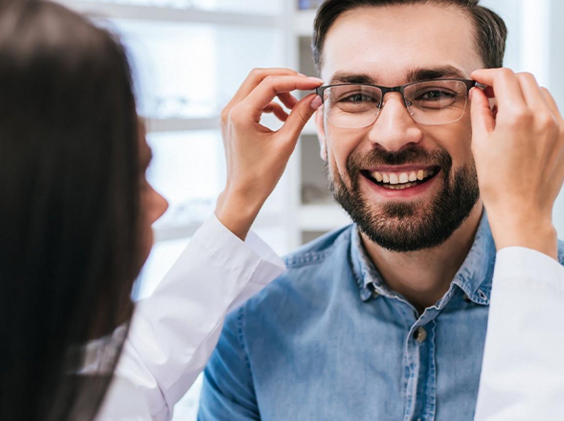 Eye Health Conditions and Symptoms - Boots Health Hub | Boots